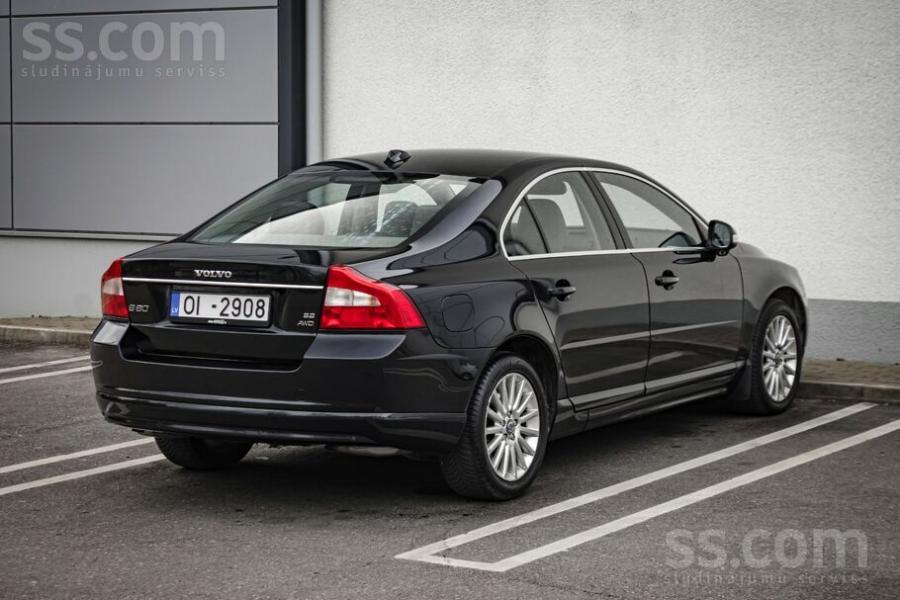 Black Volvo S80 2007 in Riga, with an engine capacity of 3.20 L and mileage of 0 thousand km for 4990 €, photo 5 on AUTOMOTO.COM.LV