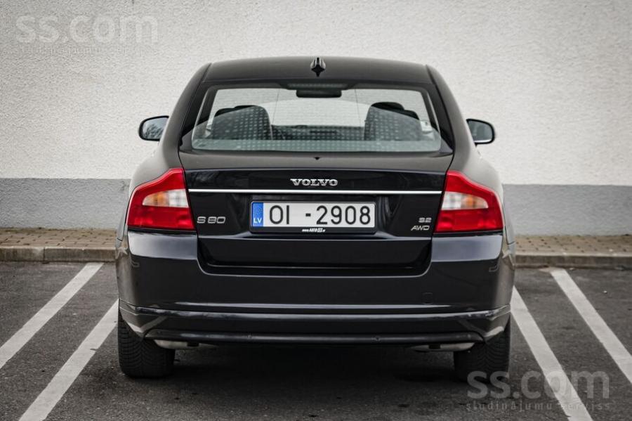 Black Volvo S80 2007 in Riga, with an engine capacity of 3.20 L and mileage of 0 thousand km for 4990 €, photo 6 on AUTOMOTO.COM.LV