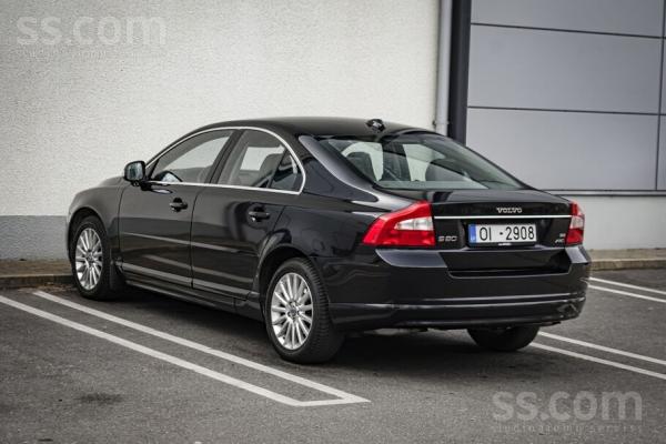 Melns Volvo S80 2007 Rīga, ar dzinēja tilpumu 3.20 L un nobraukumu 0 tūkst. km par 4990 €, foto 6 vietnē AUTOMOTO.COM.LV