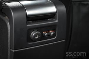 Black Volvo S80 2007 in Riga, with an engine capacity of 3.20 L and mileage of 0 thousand km for 4990 €, photo 14 on AUTOMOTO.COM.LV
