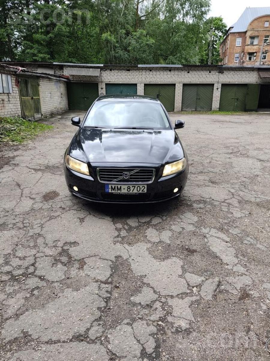 Черный Вольво С80 2007 в Рига, объемом двигателя 2.40 л и пробегом 264 тыс. км за 3500 €, фото 1 на AUTOMOTO.COM.LV