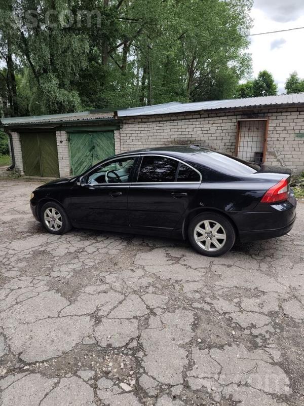 Melns Volvo S80 2007 Rīga, ar dzinēja tilpumu 2.40 L un nobraukumu 264 tūkst. km par 3500 €, foto 2 vietnē AUTOMOTO.COM.LV