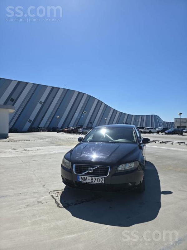 Melns Volvo S80 2007 Rīga, ar dzinēja tilpumu 2.40 L un nobraukumu 264 tūkst. km par 3200 €, foto 3 vietnē AUTOMOTO.COM.LV