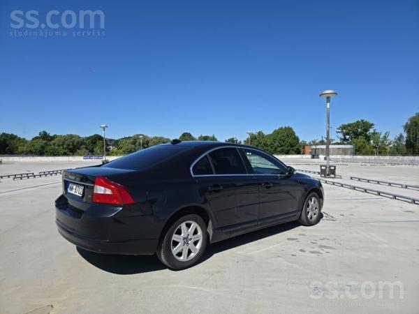 Melns Volvo S80 2007 Rīga, ar dzinēja tilpumu 2.40 L un nobraukumu 264 tūkst. km par 3200 €, foto 6 vietnē AUTOMOTO.COM.LV
