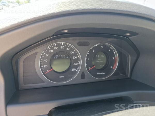 Melns Volvo S80 2007 Rīga, ar dzinēja tilpumu 2.40 L un nobraukumu 264 tūkst. km par 3200 €, foto 8 vietnē AUTOMOTO.COM.LV