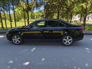 Black Volvo S80 2007 in Sakiai, with an engine capacity of 2.40 L and mileage of 265 thousand km for 3400 €, photo 9 on AUTOMOTO.COM.LV