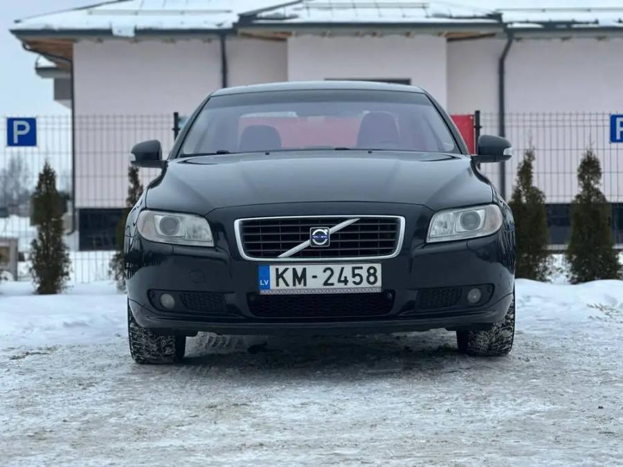 Melns Volvo S80 2007 Jelgava, ar dzinēja tilpumu 2.40 L un nobraukumu 418 tūkst. km par 3790 €, foto 3 vietnē AUTOMOTO.COM.LV