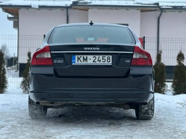 Melns Volvo S80 2007 Jelgava, ar dzinēja tilpumu 2.40 L un nobraukumu 418 tūkst. km par 3790 €, foto 5 vietnē AUTOMOTO.COM.LV