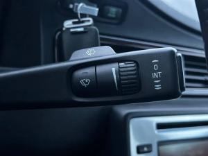 Melns Volvo S80 2007 Jelgava, ar dzinēja tilpumu 2.40 L un nobraukumu 418 tūkst. km par 3790 €, foto 26 vietnē AUTOMOTO.COM.LV