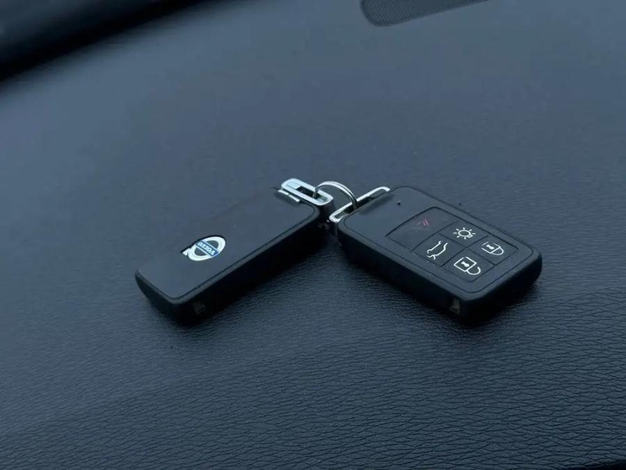 Melns Volvo S80 2007 Jelgava, ar dzinēja tilpumu 2.40 L un nobraukumu 418 tūkst. km par 3790 €, foto 27 vietnē AUTOMOTO.COM.LV