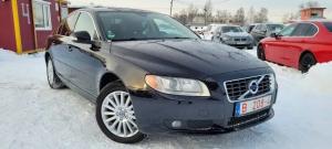 Black Volvo S80 2007 in Riga, with an engine capacity of 2.40 L and mileage of 249 thousand km for 6500 €, photo 4 on AUTOMOTO.COM.LV