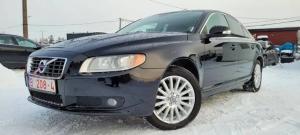 Black Volvo S80 2007 in Riga, with an engine capacity of 2.40 L and mileage of 249 thousand km for 6500 €, photo 8 on AUTOMOTO.COM.LV