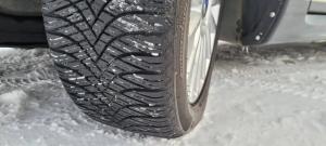 Black Volvo S80 2007 in Riga, with an engine capacity of 2.40 L and mileage of 249 thousand km for 6500 €, photo 11 on AUTOMOTO.COM.LV