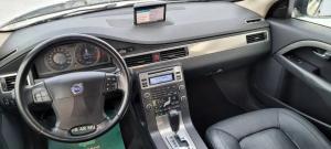 Black Volvo S80 2007 in Riga, with an engine capacity of 2.40 L and mileage of 249 thousand km for 6500 €, photo 13 on AUTOMOTO.COM.LV