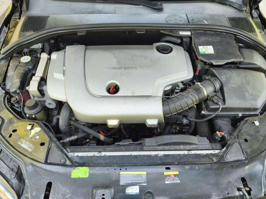 Melns Volvo S80 2007 Šakiai, ar dzinēja tilpumu 2.40 L un nobraukumu 262 tūkst. km par 3200 €, foto 12 vietnē AUTOMOTO.COM.LV