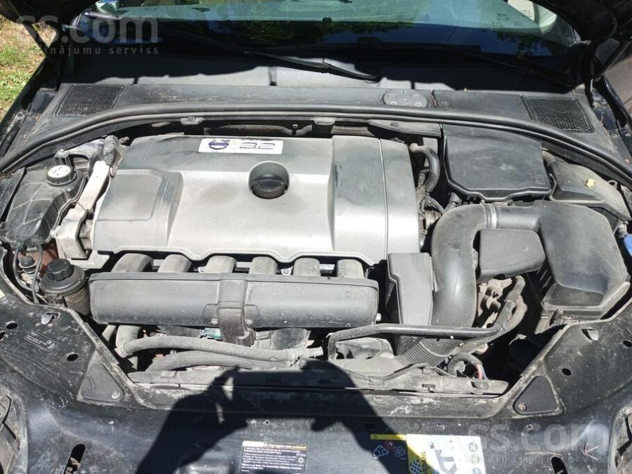 Black Volvo S80 2007 in Riga, with an engine capacity of 3.20 L and mileage of 400 thousand km for 1050 €, photo 12 on AUTOMOTO.COM.LV