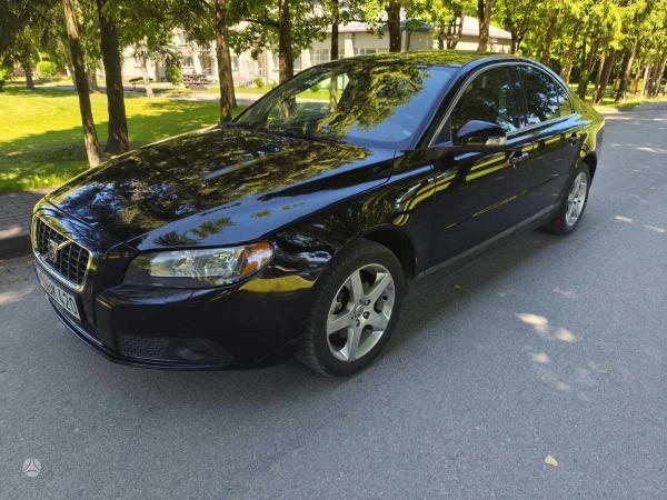 Melns Volvo S80 2007 Šakiai, ar dzinēja tilpumu 2.40 L un nobraukumu 262 tūkst. km par 3500 €, foto 2 vietnē AUTOMOTO.COM.LV