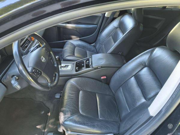 Melns Volvo S80 2007 Šakiai, ar dzinēja tilpumu 2.40 L un nobraukumu 262 tūkst. km par 3500 €, foto 10 vietnē AUTOMOTO.COM.LV