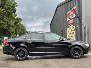 Melns Volvo S80 2007 Šauļi, ar dzinēja tilpumu 2.40 L un nobraukumu 317 tūkst. km par 4250 €, foto 9 vietnē AUTOMOTO.COM.LV