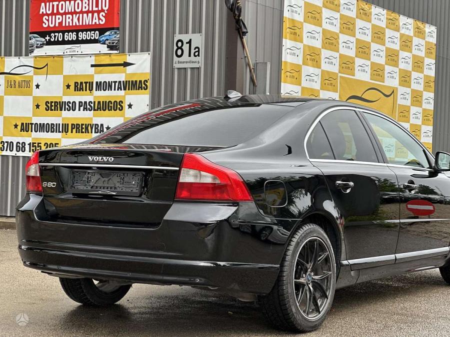 Melns Volvo S80 2007 Šauļi, ar dzinēja tilpumu 2.40 L un nobraukumu 317 tūkst. km par 4250 €, foto 12 vietnē AUTOMOTO.COM.LV