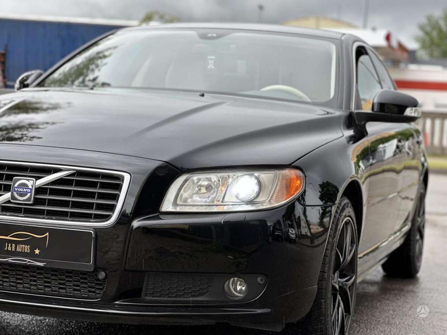 Melns Volvo S80 2007 Šauļi, ar dzinēja tilpumu 2.40 L un nobraukumu 317 tūkst. km par 4250 €, foto 13 vietnē AUTOMOTO.COM.LV