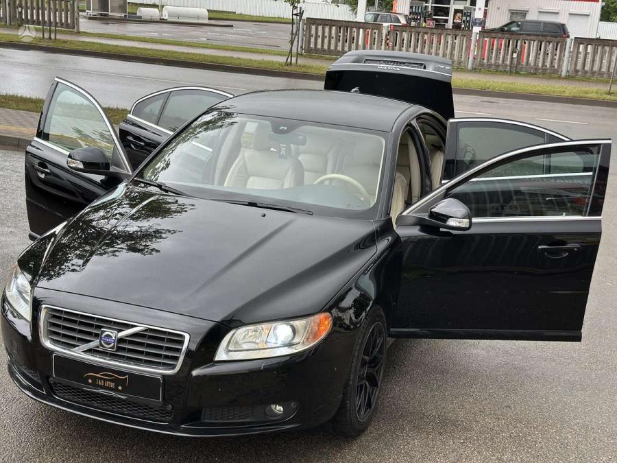 Melns Volvo S80 2007 Šauļi, ar dzinēja tilpumu 2.40 L un nobraukumu 317 tūkst. km par 4250 €, foto 16 vietnē AUTOMOTO.COM.LV