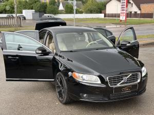 Melns Volvo S80 2007 Šauļi, ar dzinēja tilpumu 2.40 L un nobraukumu 317 tūkst. km par 4250 €, foto 17 vietnē AUTOMOTO.COM.LV