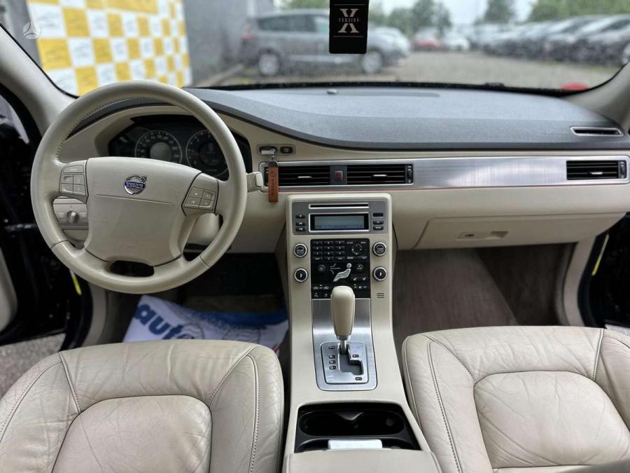 Melns Volvo S80 2007 Šauļi, ar dzinēja tilpumu 2.40 L un nobraukumu 317 tūkst. km par 4250 €, foto 21 vietnē AUTOMOTO.COM.LV
