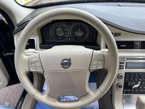 Melns Volvo S80 2007 Šauļi, ar dzinēja tilpumu 2.40 L un nobraukumu 317 tūkst. km par 4250 €, foto 22 vietnē AUTOMOTO.COM.LV