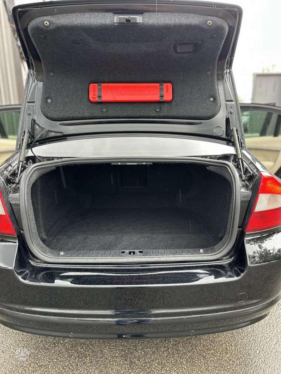 Melns Volvo S80 2007 Šauļi, ar dzinēja tilpumu 2.40 L un nobraukumu 317 tūkst. km par 4250 €, foto 32 vietnē AUTOMOTO.COM.LV