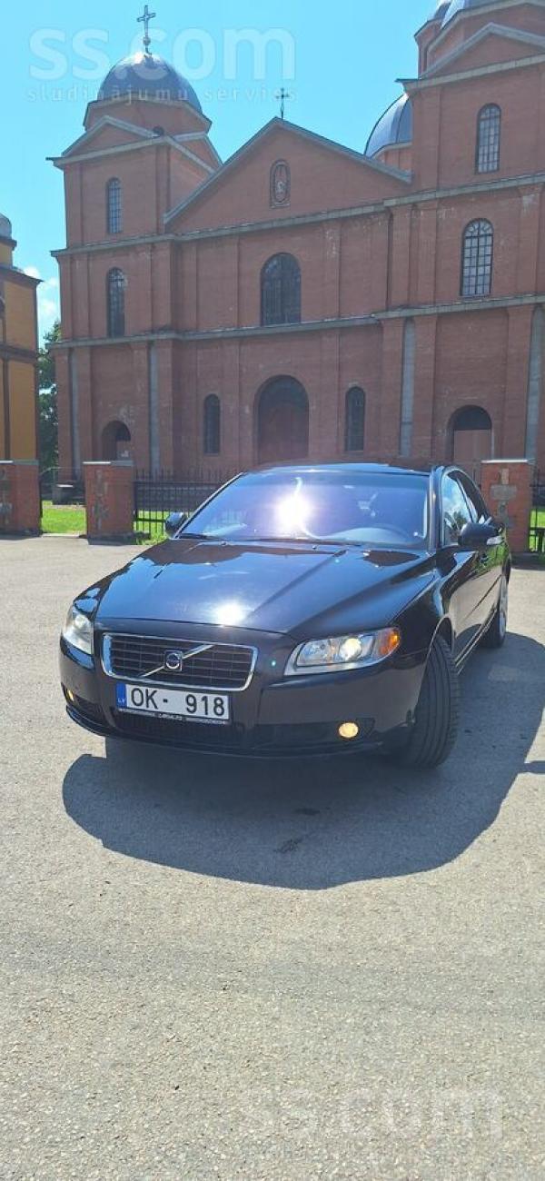 Melns Volvo S80 2007 Rēzekne, ar dzinēja tilpumu 2.40 L un nobraukumu 275 tūkst. km par 4799 €, foto 4 vietnē AUTOMOTO.COM.LV