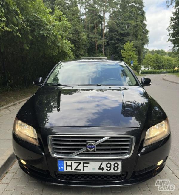 Black Volvo S80 2007 in Vilnius, with an engine capacity of 2.40 L and mileage of 410 thousand km for 2400 €, photo 2 on AUTOMOTO.COM.LV