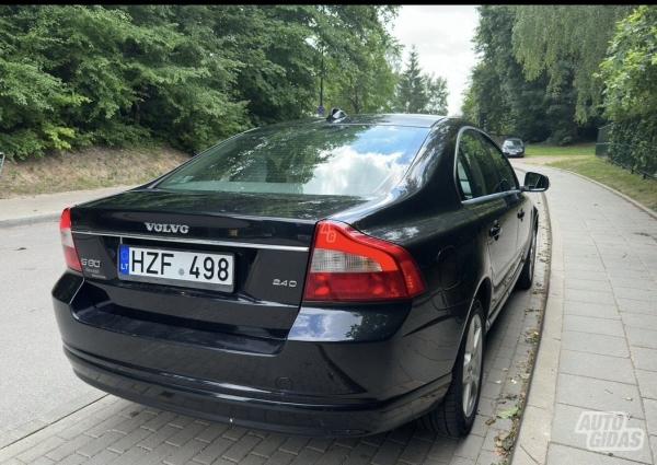 Black Volvo S80 2007 in Vilnius, with an engine capacity of 2.40 L and mileage of 410 thousand km for 2400 €, photo 6 on AUTOMOTO.COM.LV