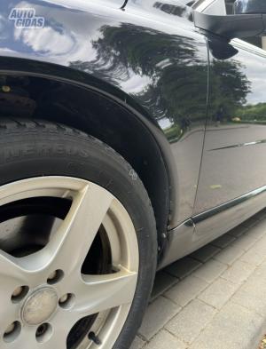 Black Volvo S80 2007 in Vilnius, with an engine capacity of 2.40 L and mileage of 410 thousand km for 2400 €, photo 12 on AUTOMOTO.COM.LV