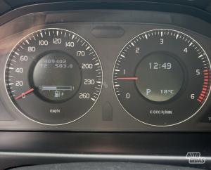 Black Volvo S80 2007 in Vilnius, with an engine capacity of 2.40 L and mileage of 410 thousand km for 2400 €, photo 14 on AUTOMOTO.COM.LV