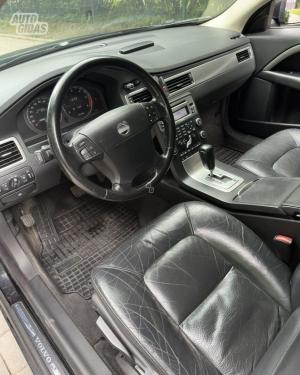 Black Volvo S80 2007 in Vilnius, with an engine capacity of 2.40 L and mileage of 410 thousand km for 2400 €, photo 17 on AUTOMOTO.COM.LV