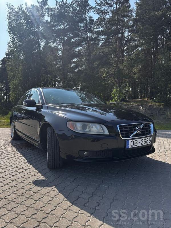 Melns Volvo S80 2007 Rīga, ar dzinēja tilpumu 2.40 L un nobraukumu 259 tūkst. km par 3350 €, foto 2 vietnē AUTOMOTO.COM.LV
