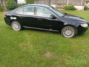 Black Volvo S80 2007 in Madona, with an engine capacity of 2.40 L and mileage of 527 thousand km for 2100 €, photo 3 on AUTOMOTO.COM.LV