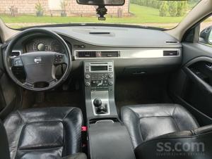 Black Volvo S80 2007 in Madona, with an engine capacity of 2.40 L and mileage of 527 thousand km for 2100 €, photo 6 on AUTOMOTO.COM.LV