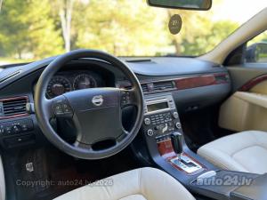Black Volvo S80 2007 in Tallinn, with an engine capacity of 2.40 L and mileage of 354 thousand km for 4999 €, photo 11 on AUTOMOTO.COM.LV