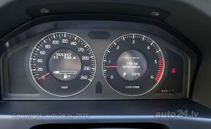 Black Volvo S80 2007 in Tallinn, with an engine capacity of 2.40 L and mileage of 354 thousand km for 4999 €, photo 15 on AUTOMOTO.COM.LV