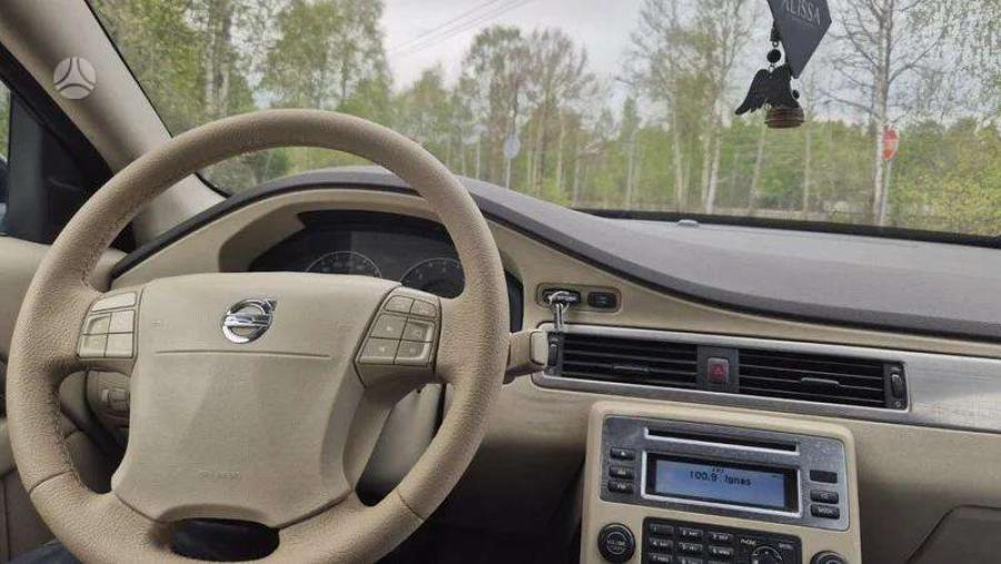 Melns Volvo S80 2007 Šauļi, ar dzinēja tilpumu 2.40 L un nobraukumu 450 tūkst. km par 1600 €, foto 7 vietnē AUTOMOTO.COM.LV