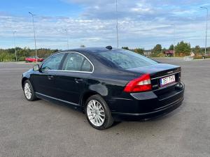 Melns Volvo S80 2007 Narva, ar dzinēja tilpumu 2.40 L un nobraukumu 519 tūkst. km par 2100 €, foto 4 vietnē AUTOMOTO.COM.LV