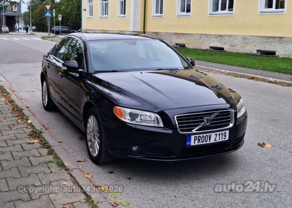 Вольво С80 2007 в Пайде на AUTOMOTO.COM.LV Черный Вольво С80 2007 в Пайде, объемом двигателя 2.40 л и пробегом 312 тыс. км за 5750 €, фото 3 на AUTOMOTO.COM.LV