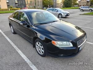 Melns Volvo S80 2007 Tartu, ar dzinēja tilpumu 2.50 L un nobraukumu 362 tūkst. km par 1999 €, foto 3 vietnē AUTOMOTO.COM.LV