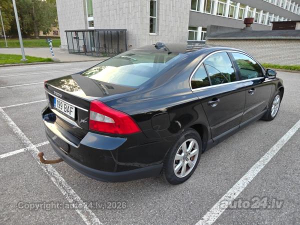 Black Volvo S80 2007 in Tartu, with an engine capacity of 2.50 L and mileage of 362 thousand km for 1999 €, photo 9 on AUTOMOTO.COM.LV