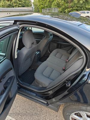 Melns Volvo S80 2007 Tartu, ar dzinēja tilpumu 2.50 L un nobraukumu 362 tūkst. km par 1999 €, foto 10 vietnē AUTOMOTO.COM.LV