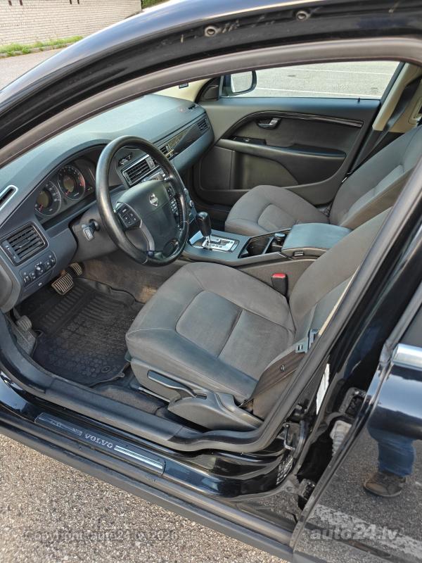 Black Volvo S80 2007 in Tartu, with an engine capacity of 2.50 L and mileage of 362 thousand km for 1999 €, photo 11 on AUTOMOTO.COM.LV