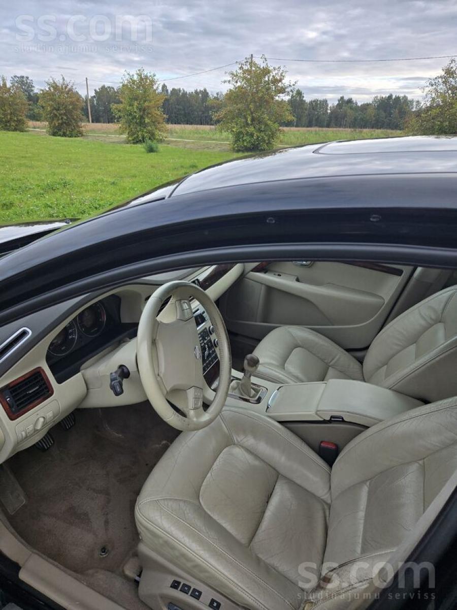 Melns Volvo S80 2007 Rēzekne, ar dzinēja tilpumu 2.40 L un nobraukumu 0 tūkst. km par 3500 €, foto 9 vietnē AUTOMOTO.COM.LV