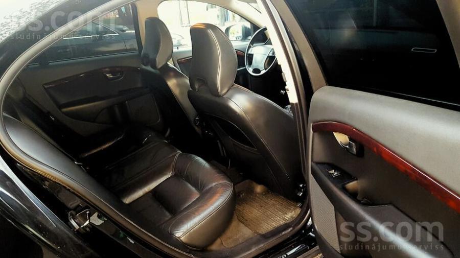 Melns Volvo S80 2007 Rīga, ar dzinēja tilpumu 2.40 L un nobraukumu 467 tūkst. km par 3200 €, foto 7 vietnē AUTOMOTO.COM.LV